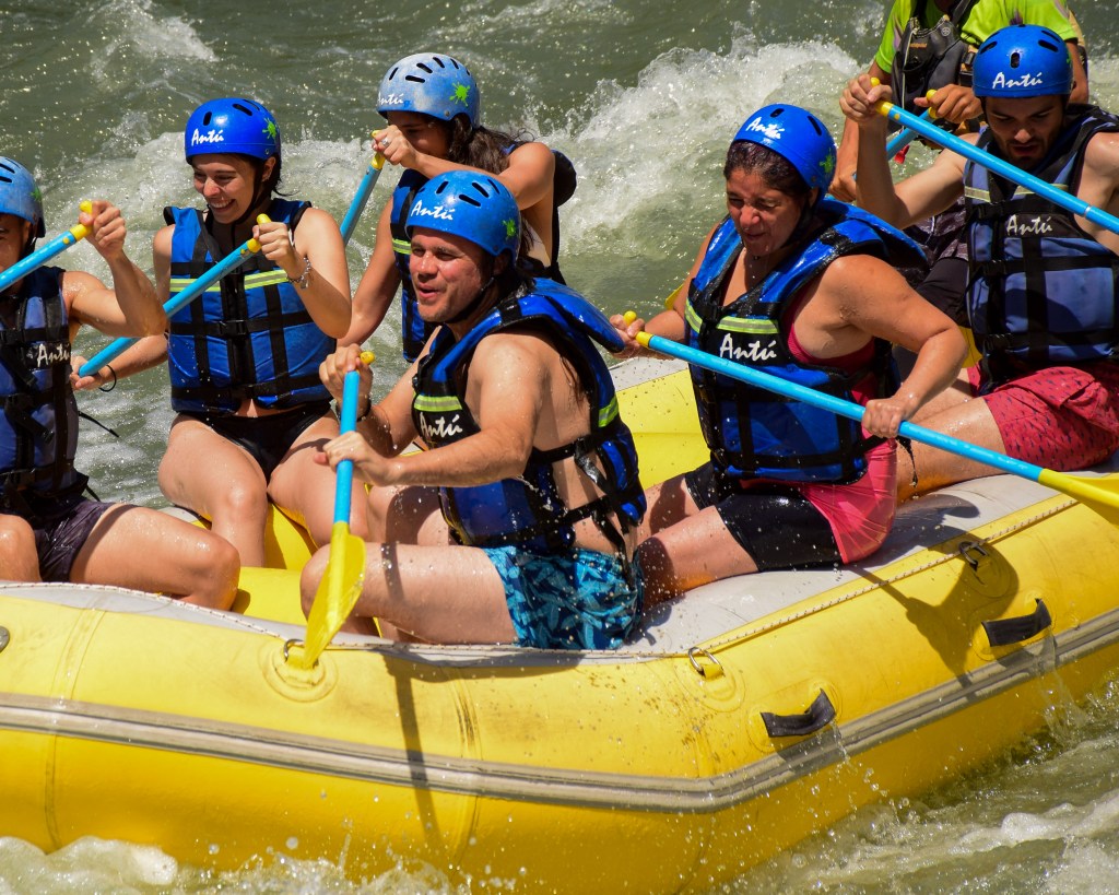 En rafting por el Cañón del Atuel, San Rafael - Apuntes y Viajes